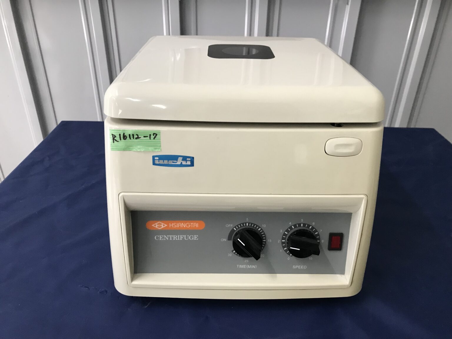 IUCHI(アズワン)/CN-820/卓上遠心器 | 中古機器